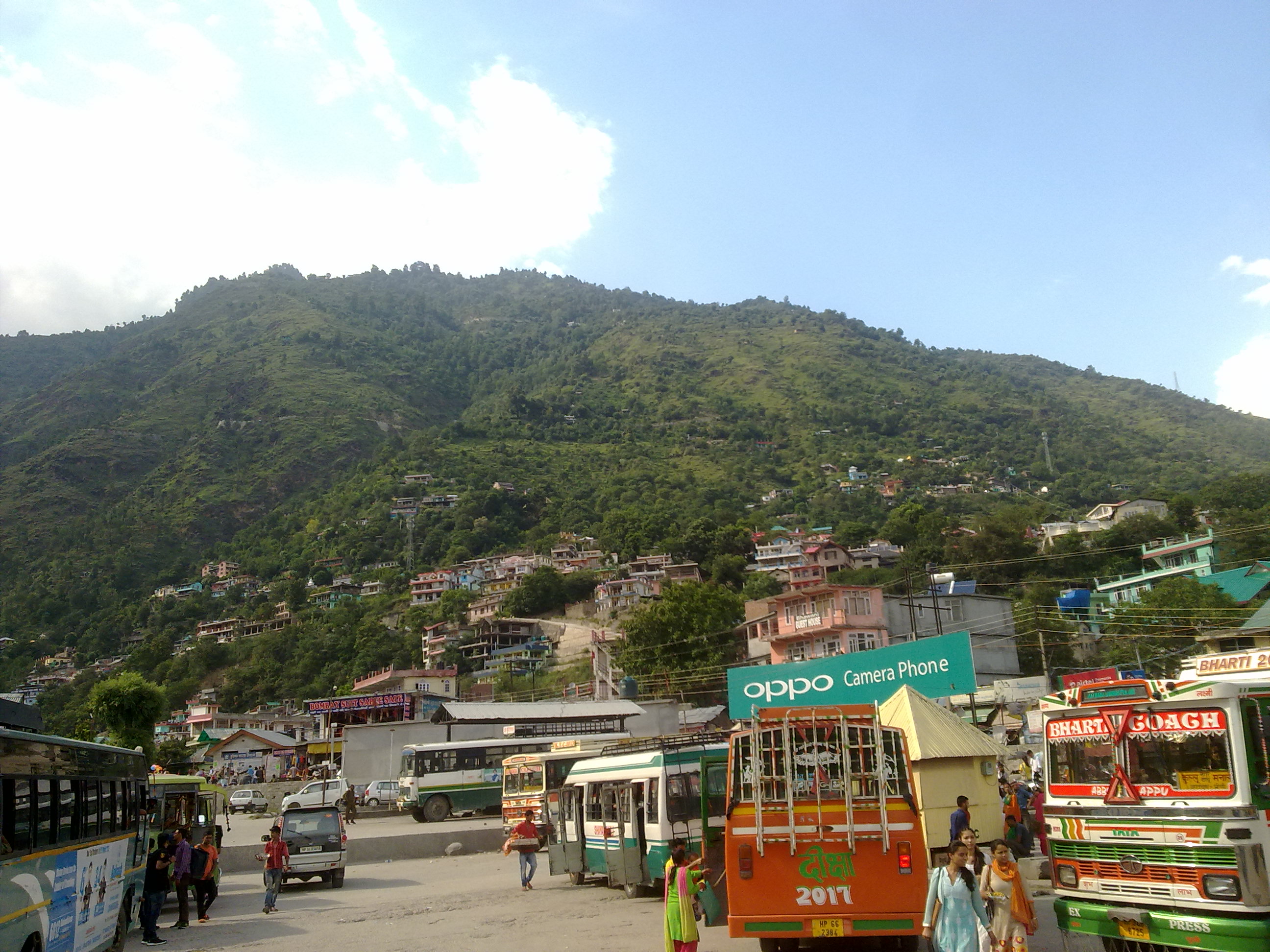 HRTC Bus Stand - Kullu