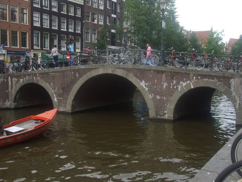 The pills bridge [de pillenbrug] - Amsterdam