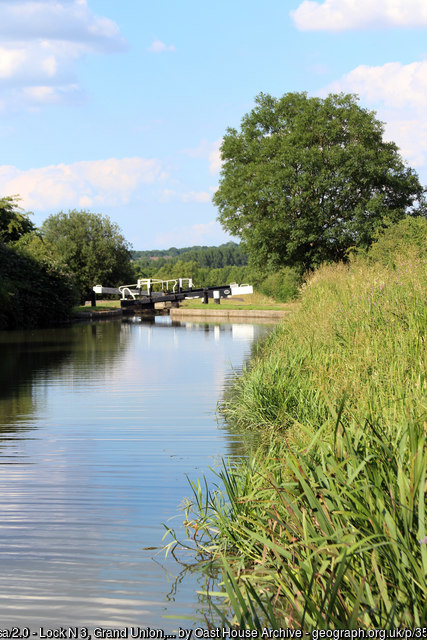 Lock № 3 | lock (water navigation), Grade II Listed (UK)