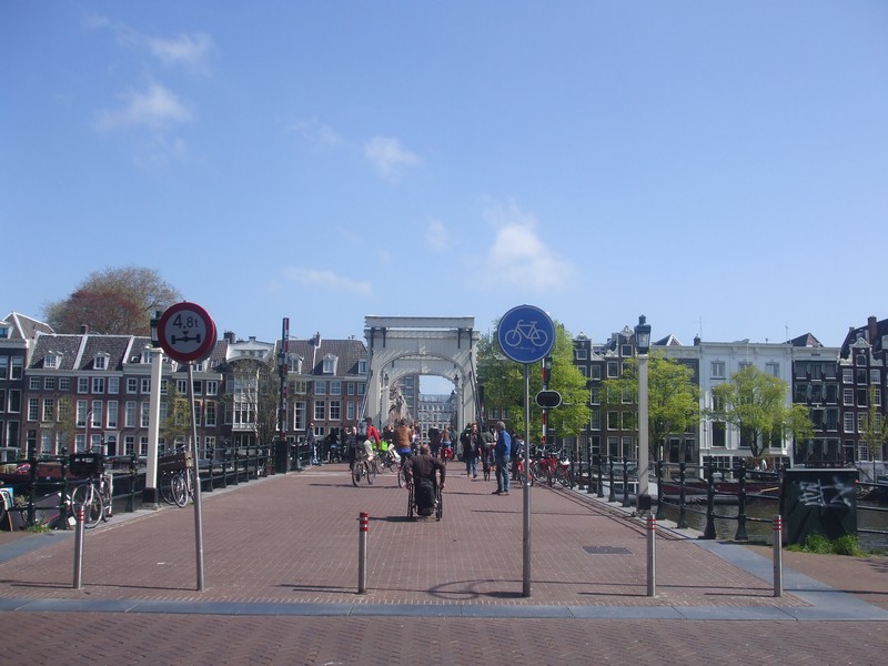 Magere Brug - Amsterdam (English)