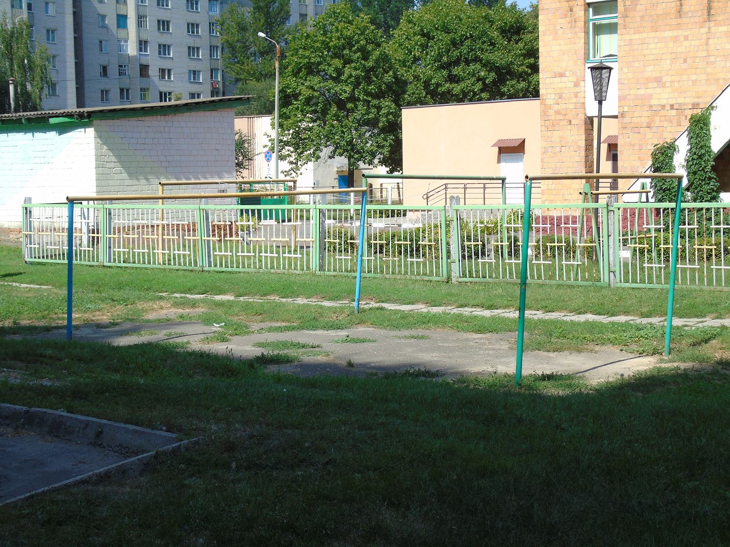 Area for drying clothes - Homieĺ