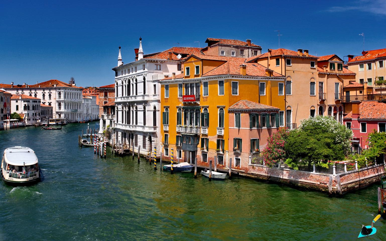 Palazzo Giustinian-Lolin - Venice