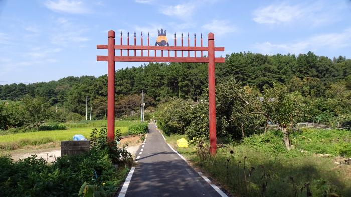 Chunggok Seowon Hongsalmun