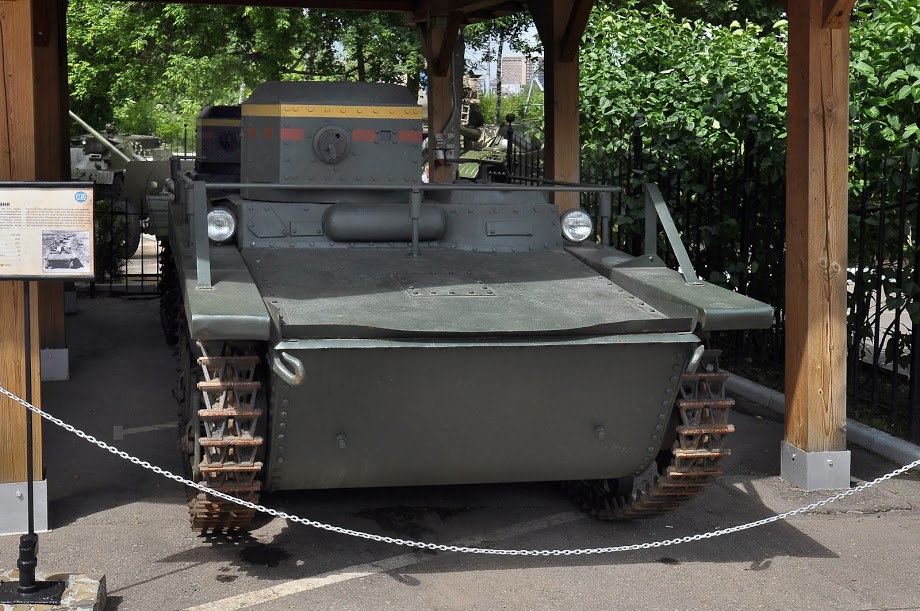 Soviet amphibious light tank T-37A