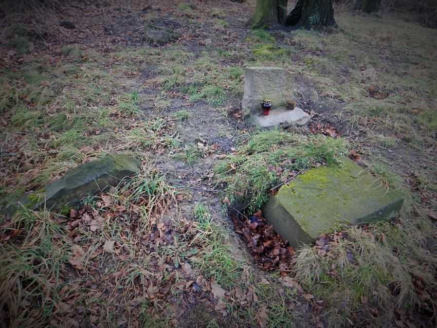 Cmentarz żydowski - Sośnicowice | cmentarz żydowski, kirkut