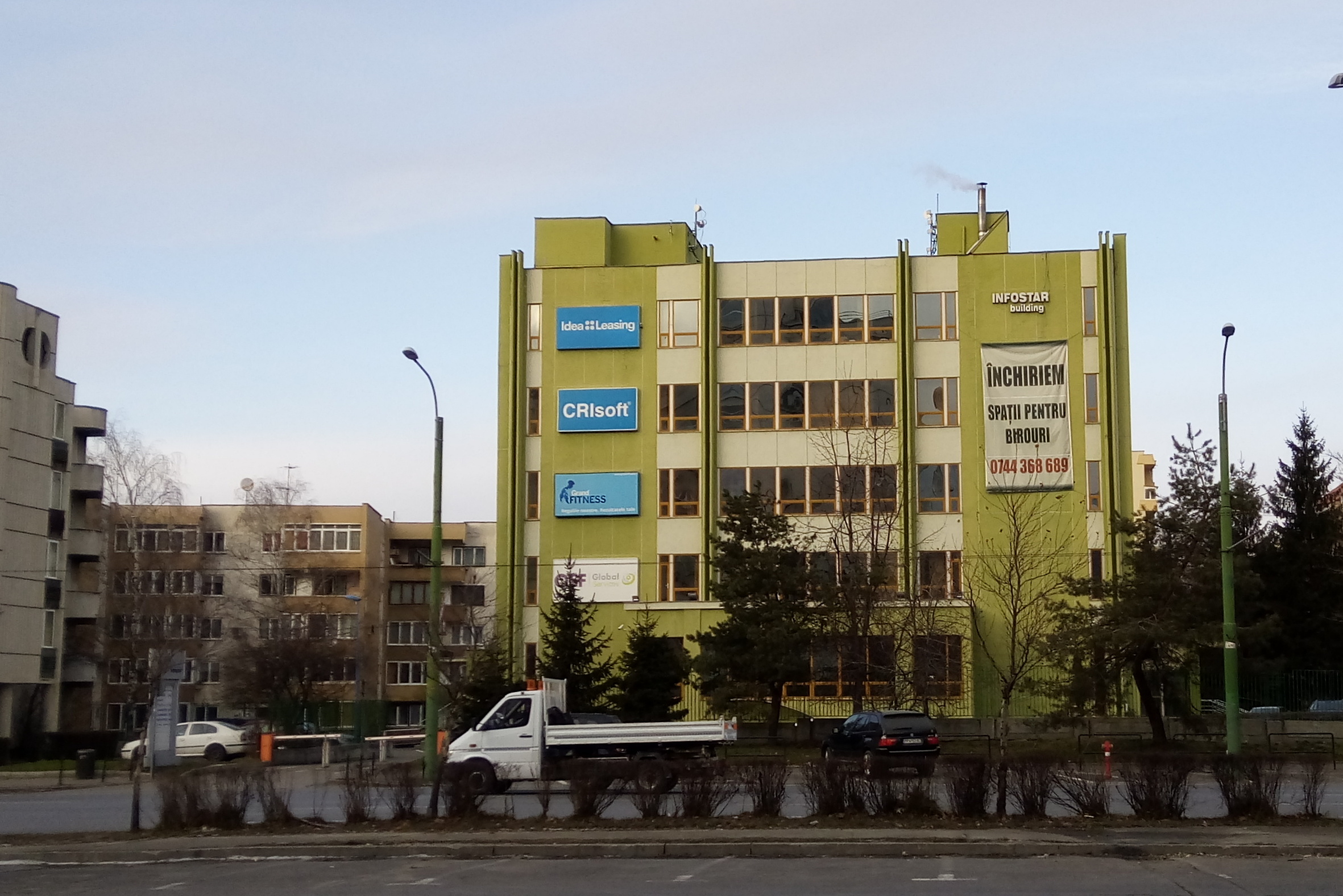 INFOSTAR Building [ Romarg, VB Leasing, ...] - Braşov