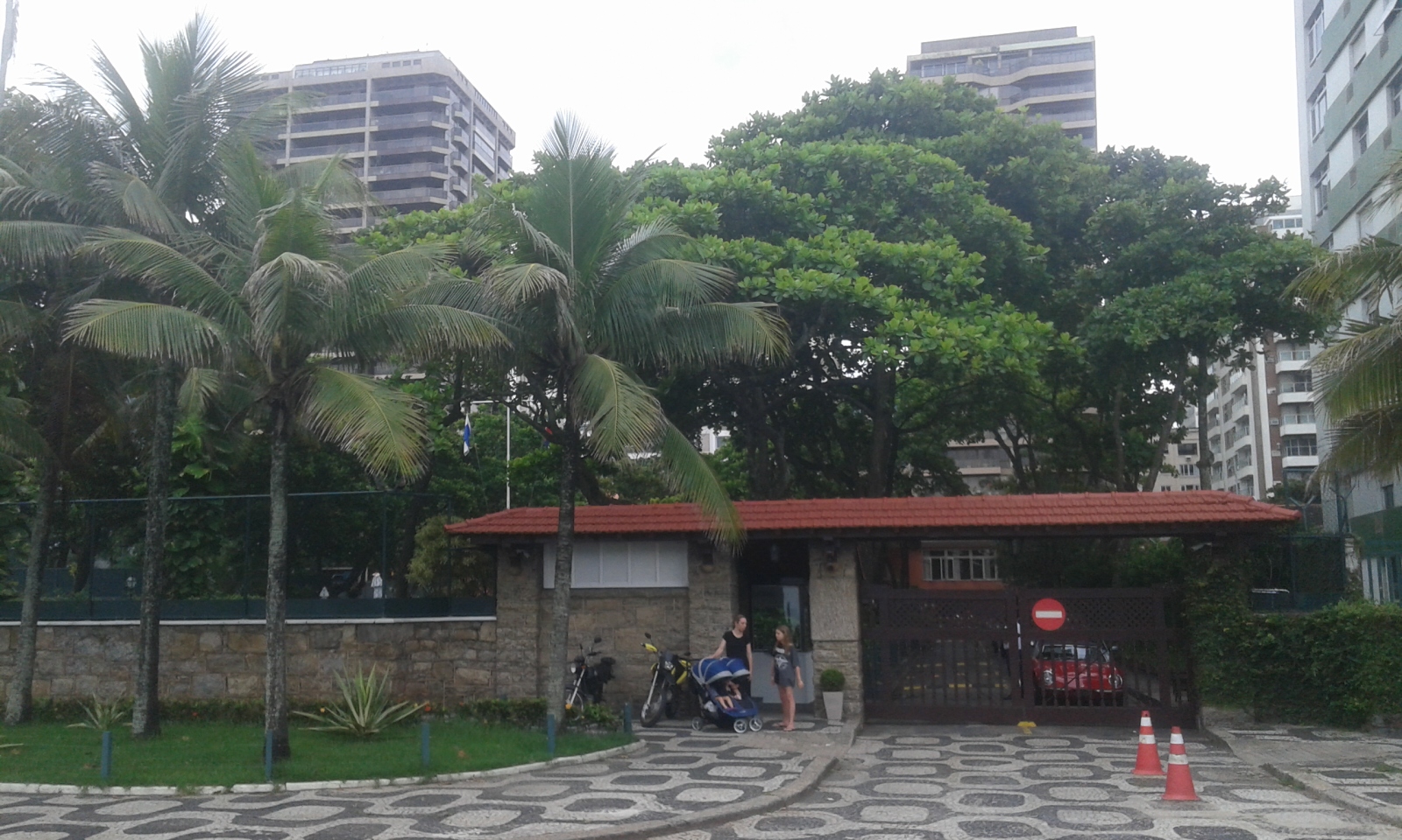 Country Club - Rio de Janeiro Prudente de Morais Street