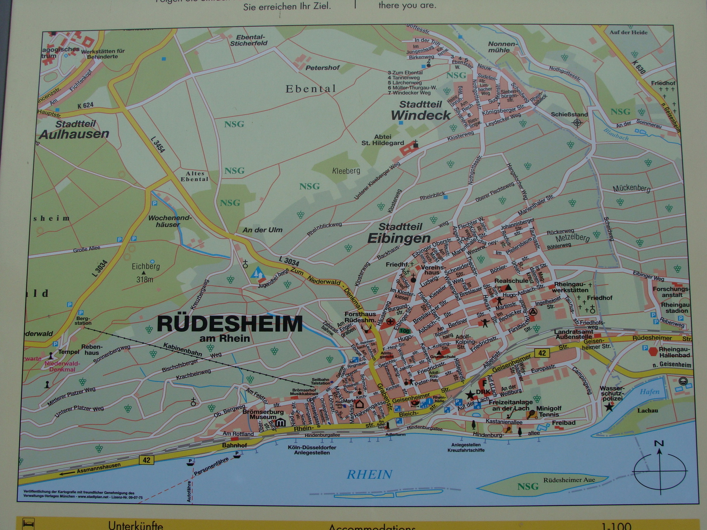 Rüdesheim am Rhein (English) | town, UNESCO World Heritage Site
