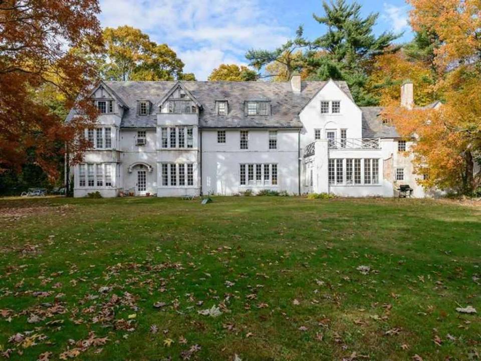 "Killibeg" - Matinecock, New York | Tudor (architecture), LIGC - Long ...