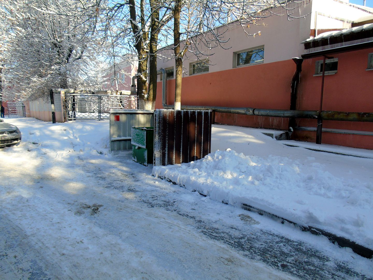 Waste collection point - Homieĺ