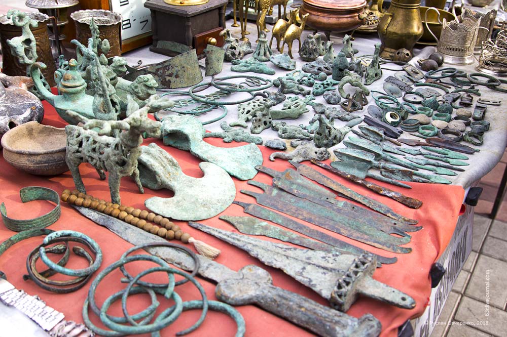 Vernissage - Yerevan | marketplace, fairground, flea market