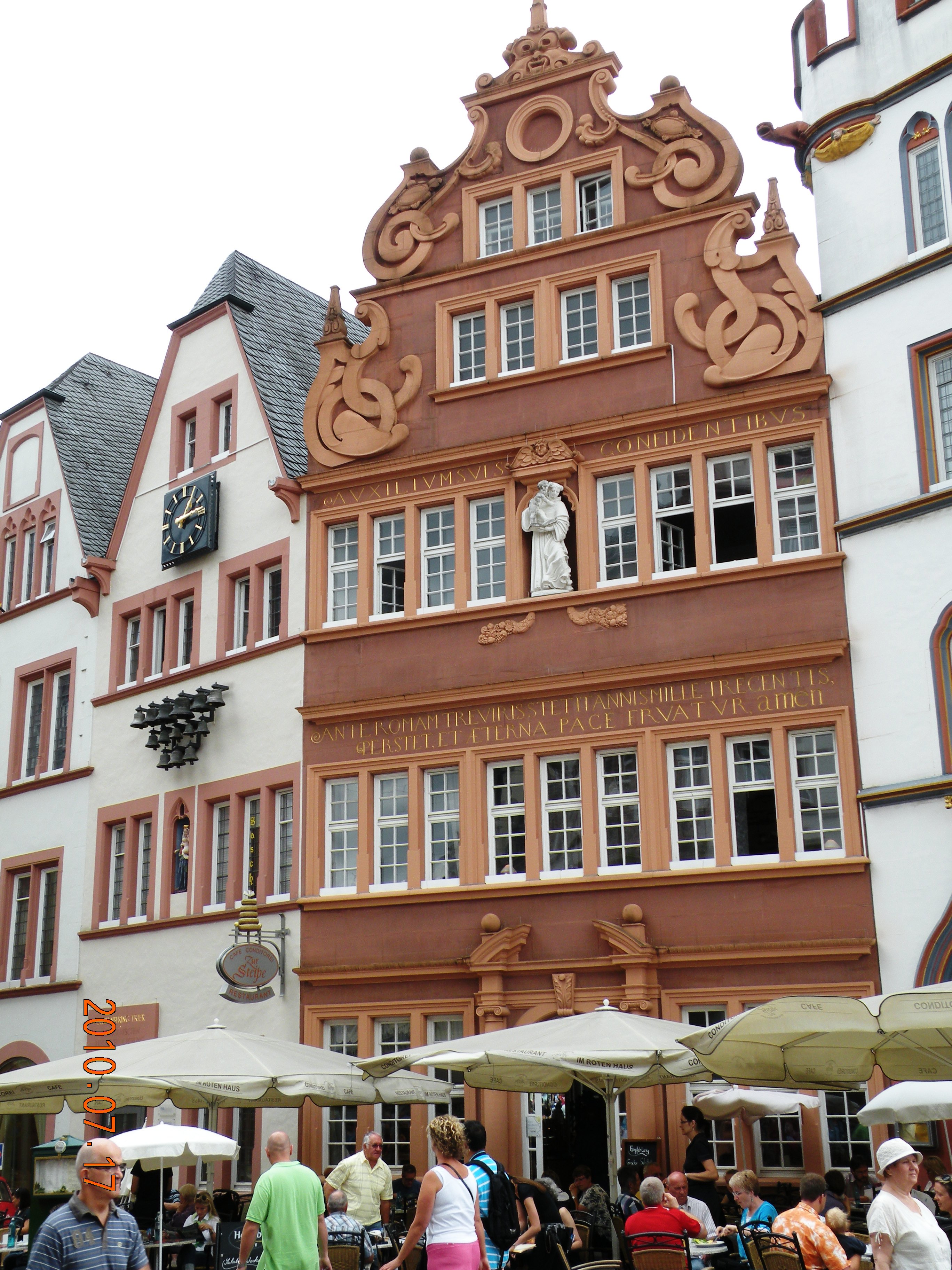 Red House - Trier