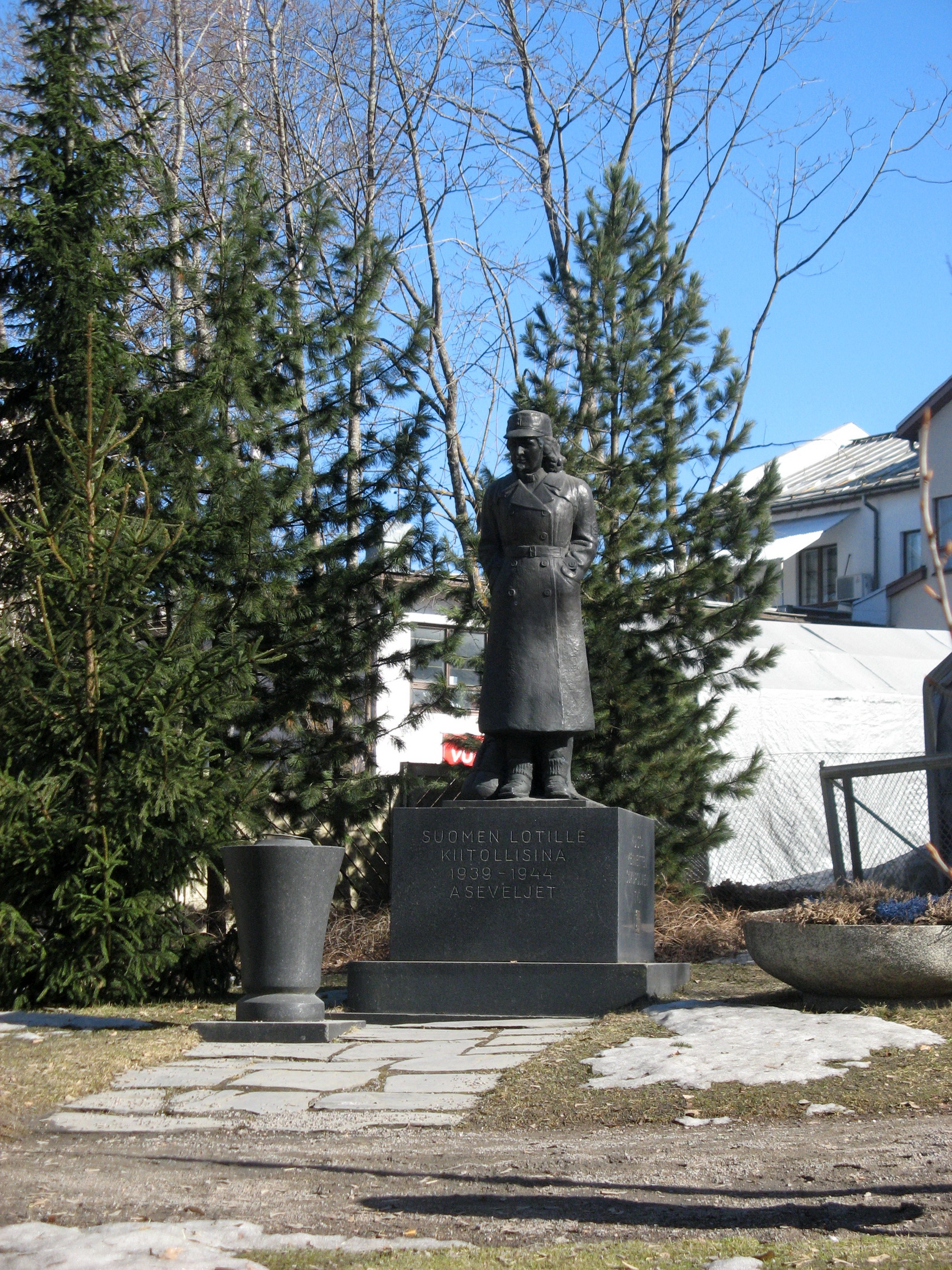 Lotta-patsas - Lappeenranta