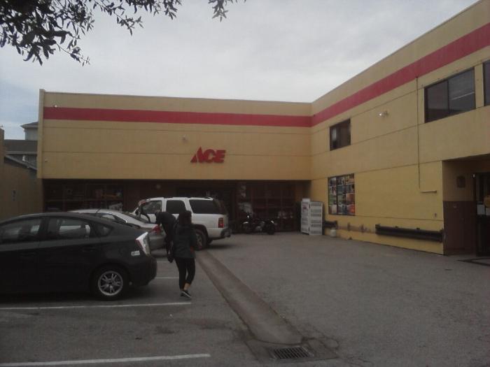 Hassett Ace Hardware - San Mateo, California