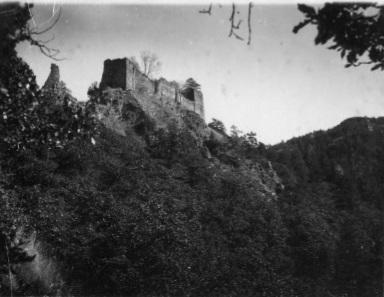 Red (Tsiteli) Castle ( Varazi Castlie)