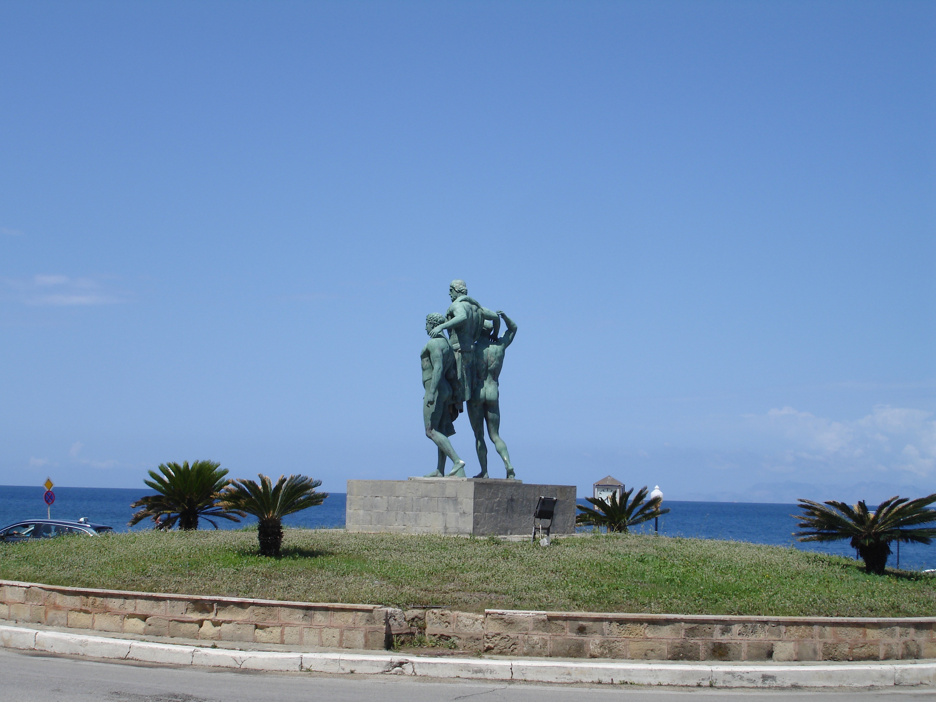 Statue Diagoras Monument - Rodos