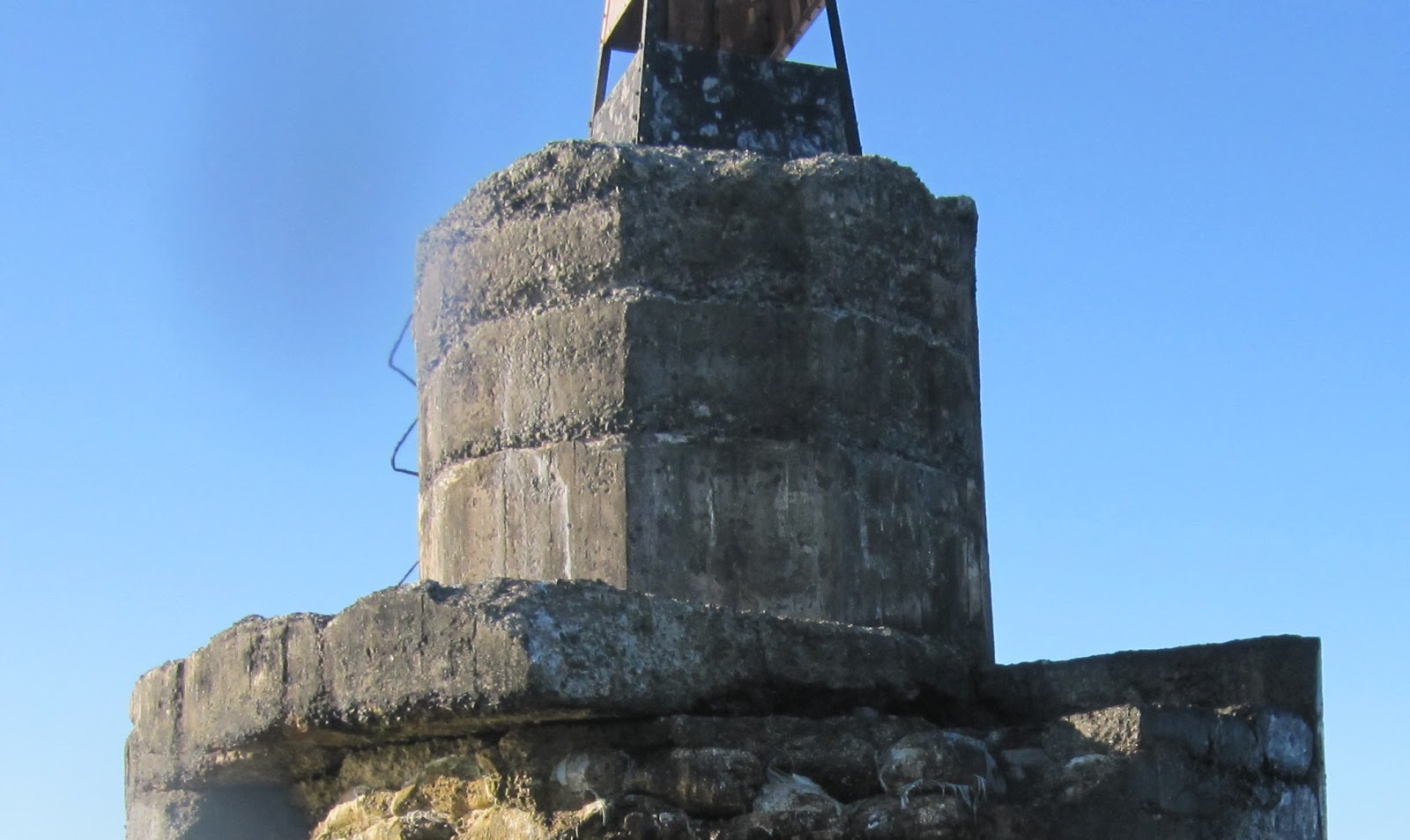 Zürafa Kayalıkları (EGAYDAAK)