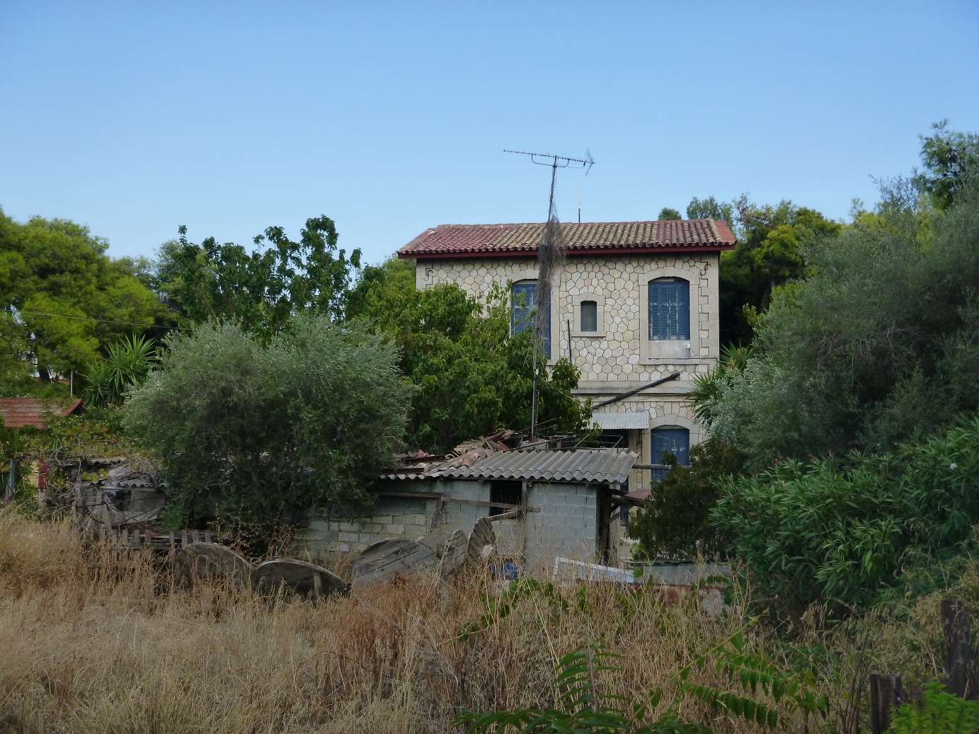 Παλαιός Σ.Σ. Αγίων Θεοδώρων - Άγιοι Θεόδωροι Κορινθίας