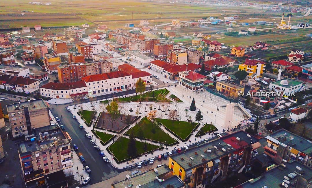 Central Square - Cërrik