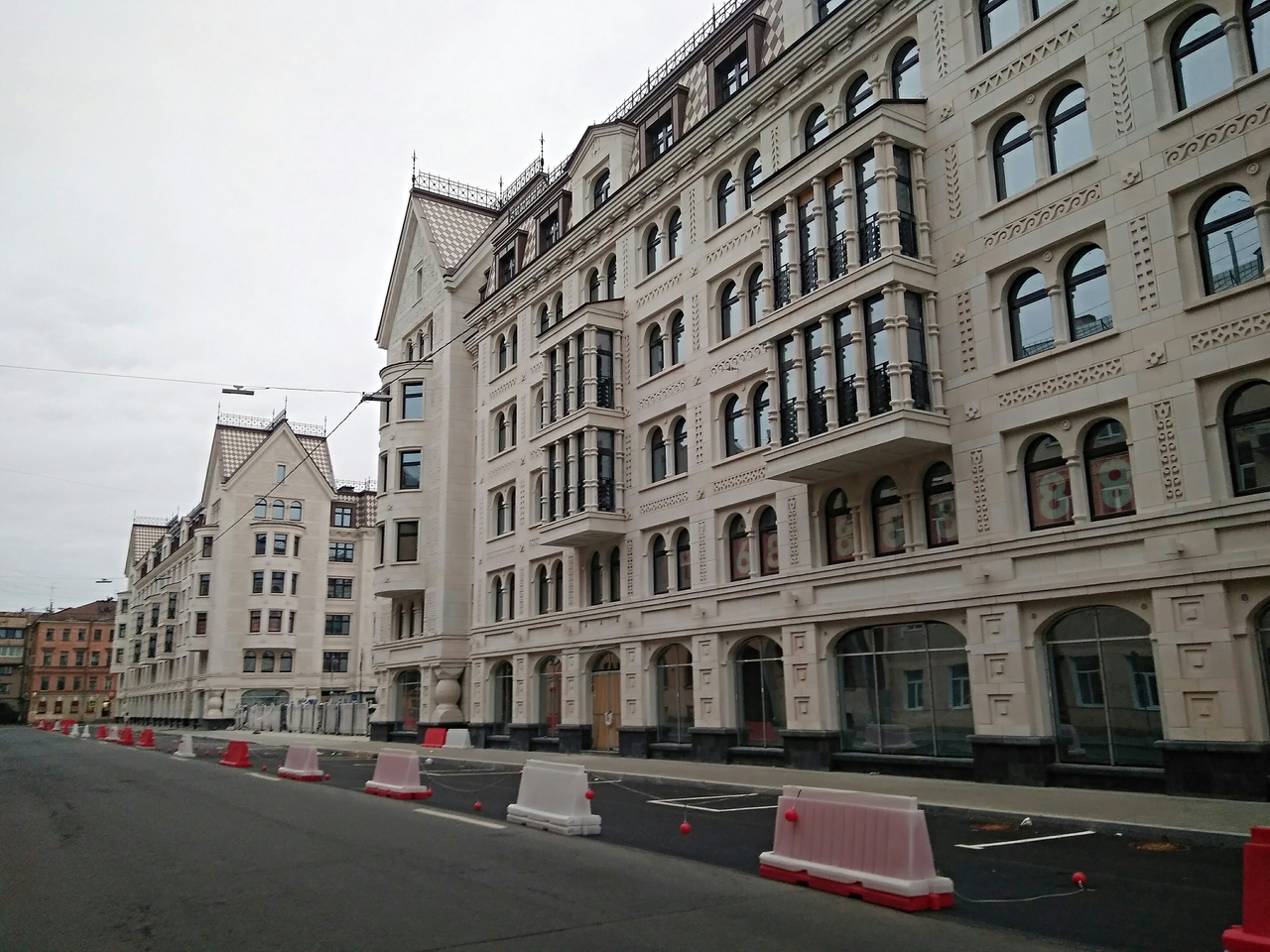 Baskov pereulok, 2 - Saint Petersburg