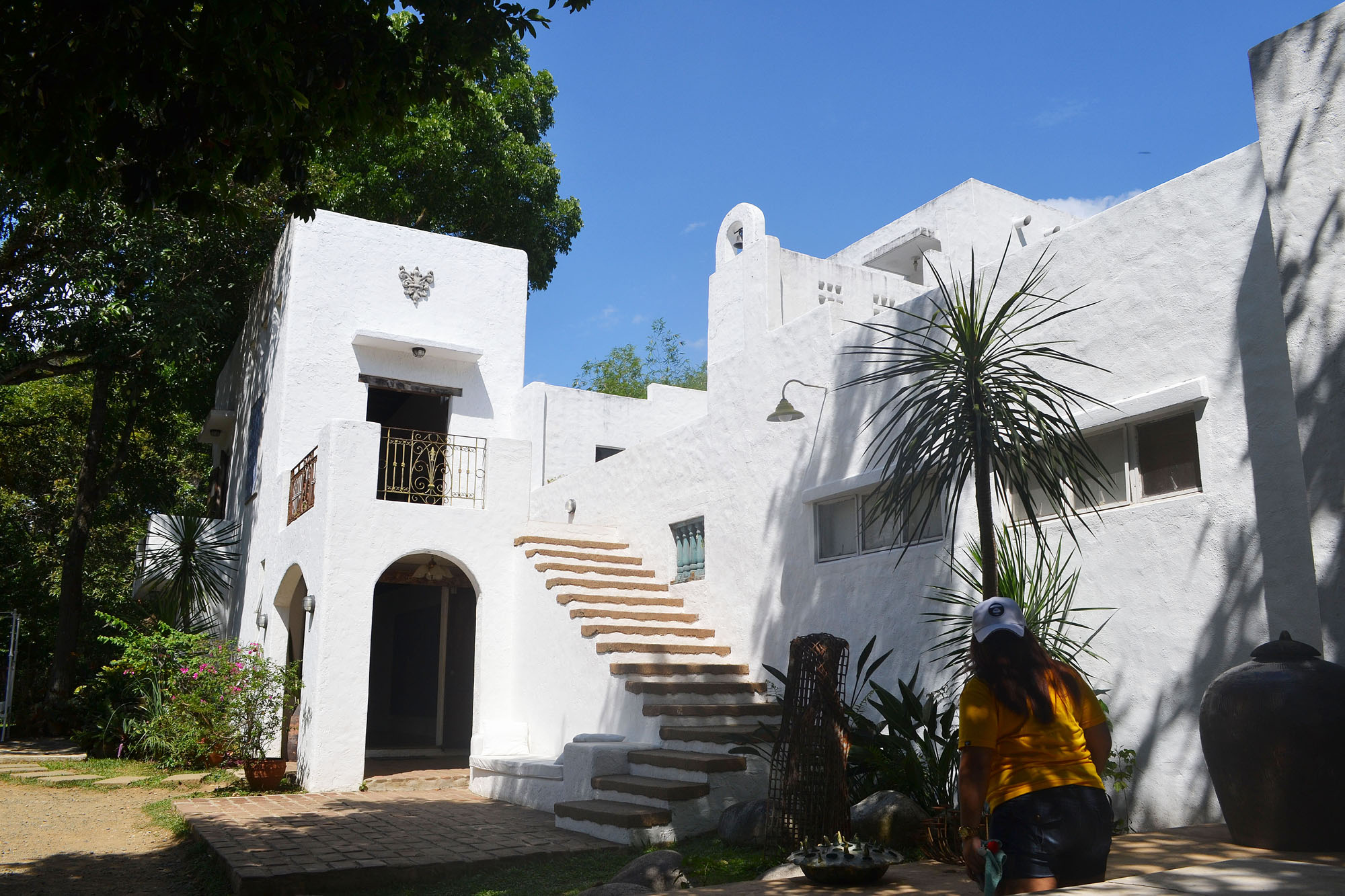 Pinto Art Museum Main Building - Antipolo