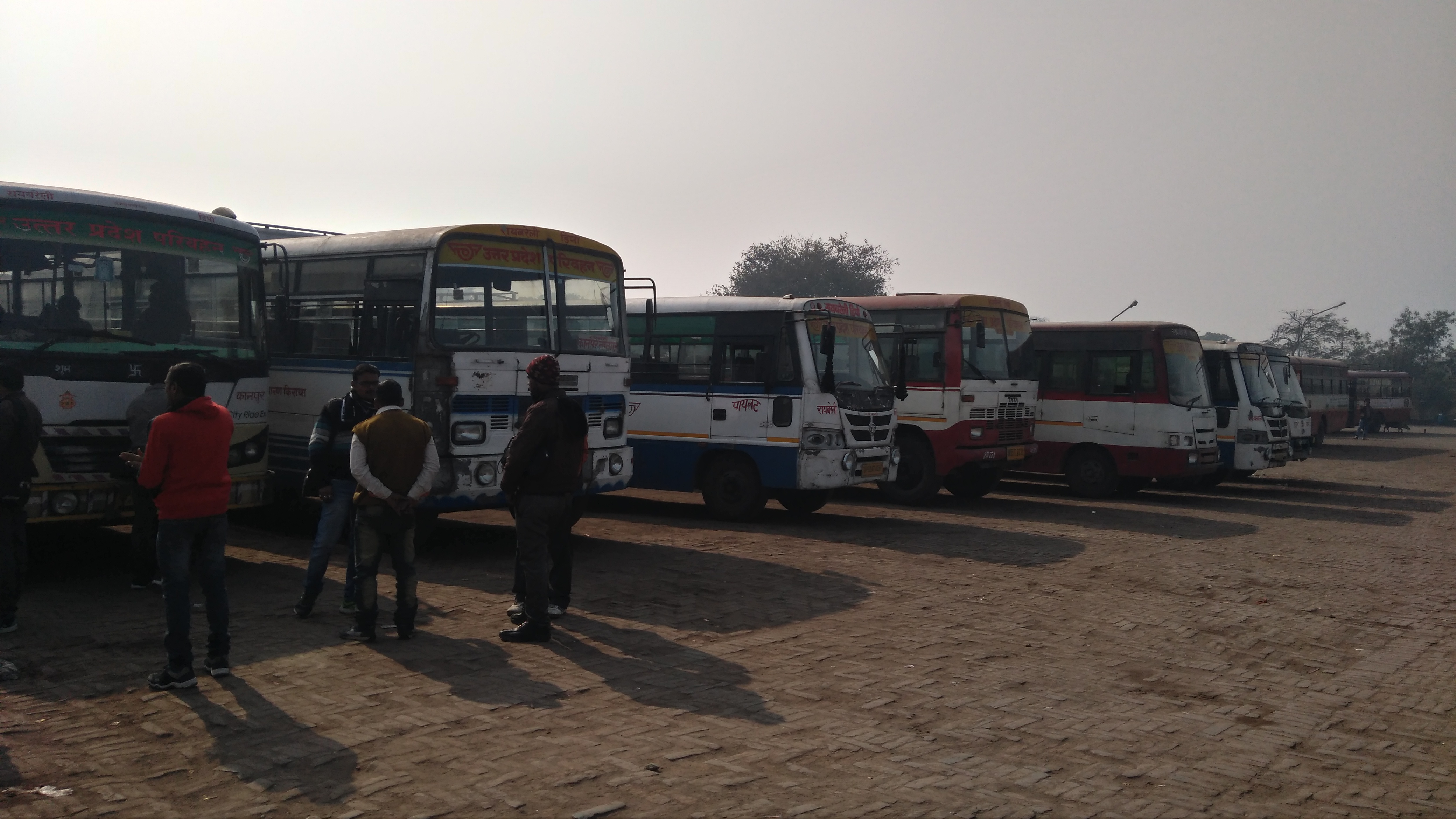 Jhakarkati Bus Station (ISBT) - Kanpur
