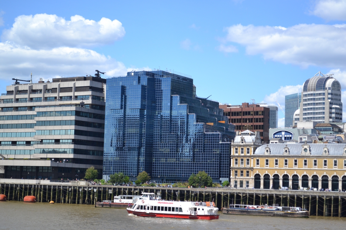 Northern & Shell Building - London