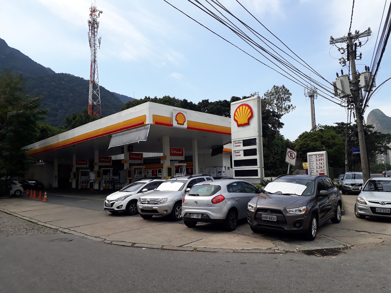 Posto Shell - Rio de Janeiro | Shell, posto de combustíveis e serviços