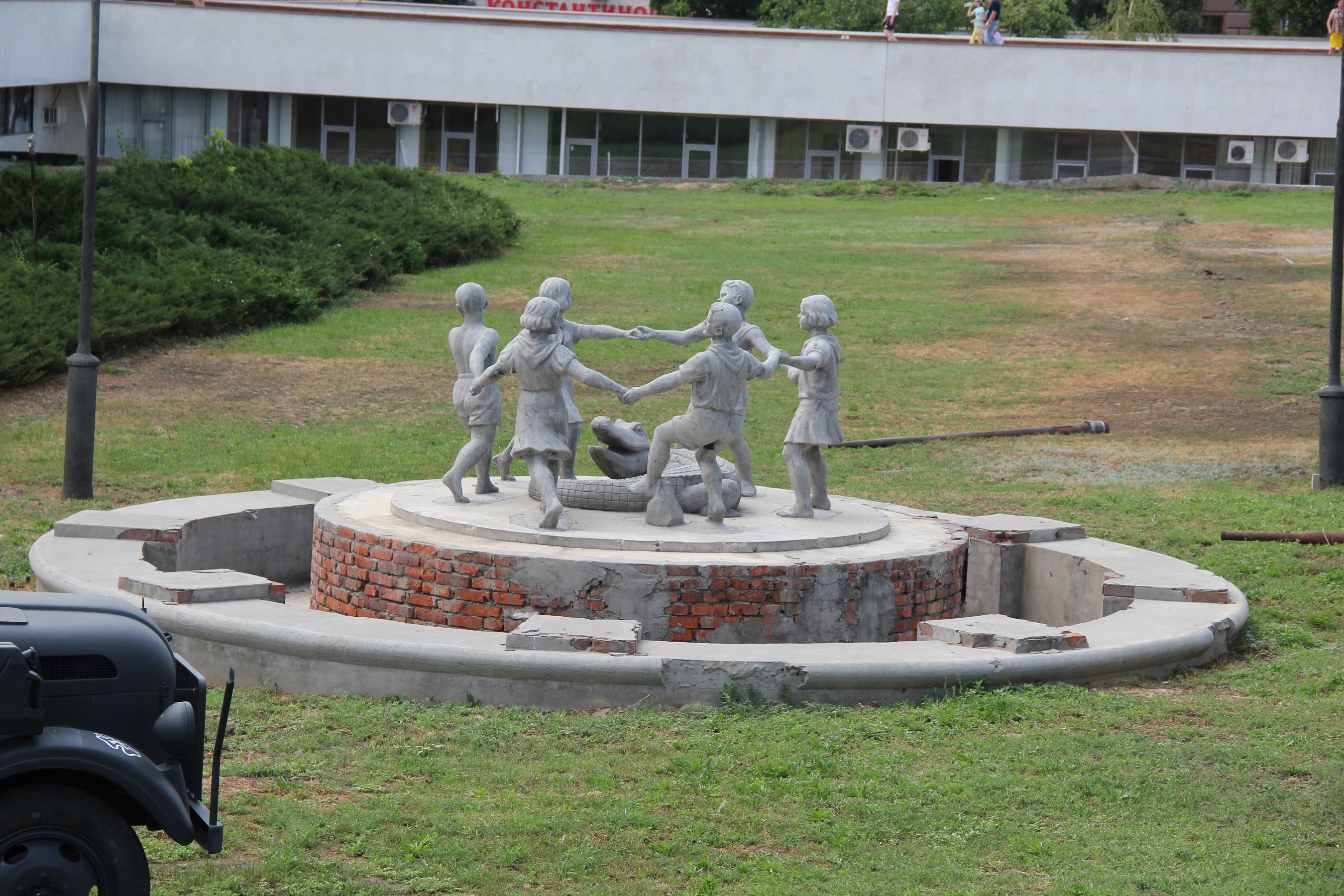 Barmaley Fountain replica - Volgograd