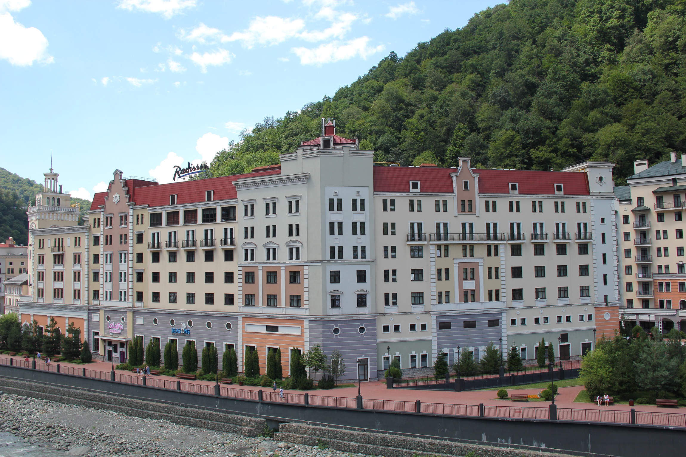 Radisson Hotel, Rosa Khutor - Estosadok