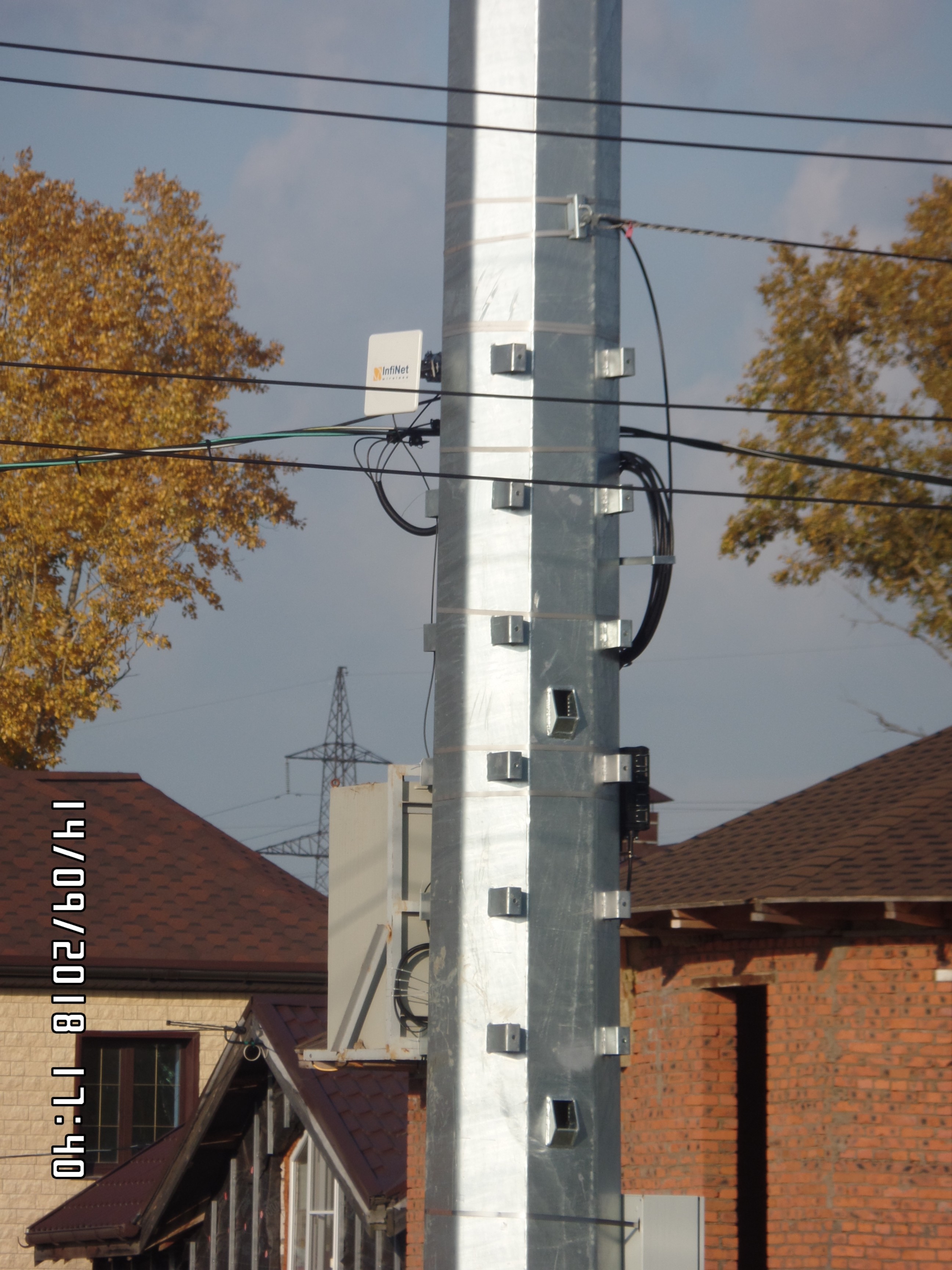 Бывшая базовая станция (БС) № 27-422 сети подвижной радиотелефонной ...