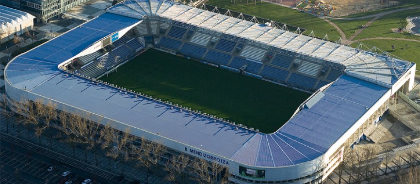Estadio de Mendizorroza (Deportivo Alavés S.A.D.) - Vitoria - Gasteiz ...