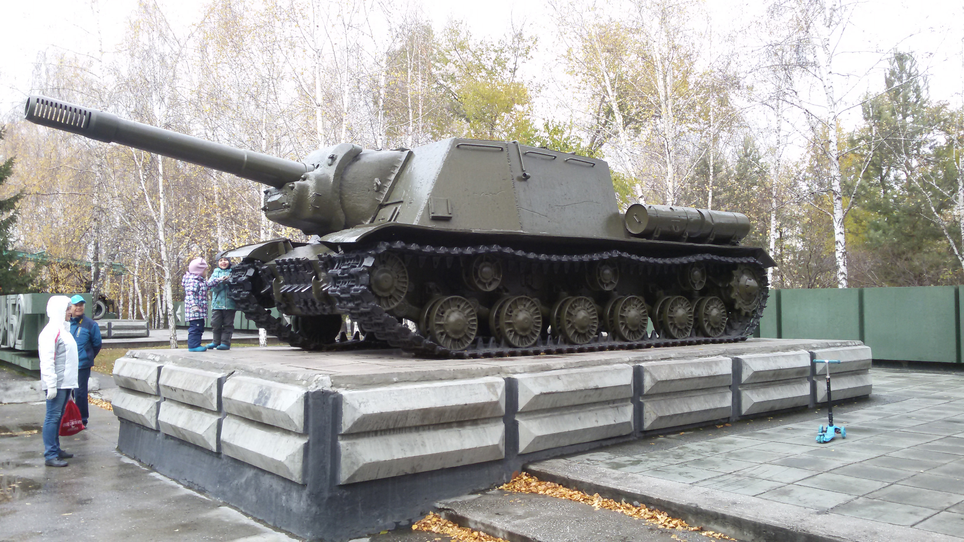 ISU-152/122型重型突擊炮 - Новосибирск