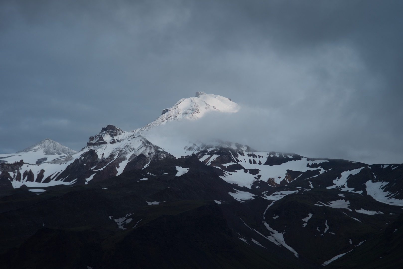 Udina Volcano, 2923m