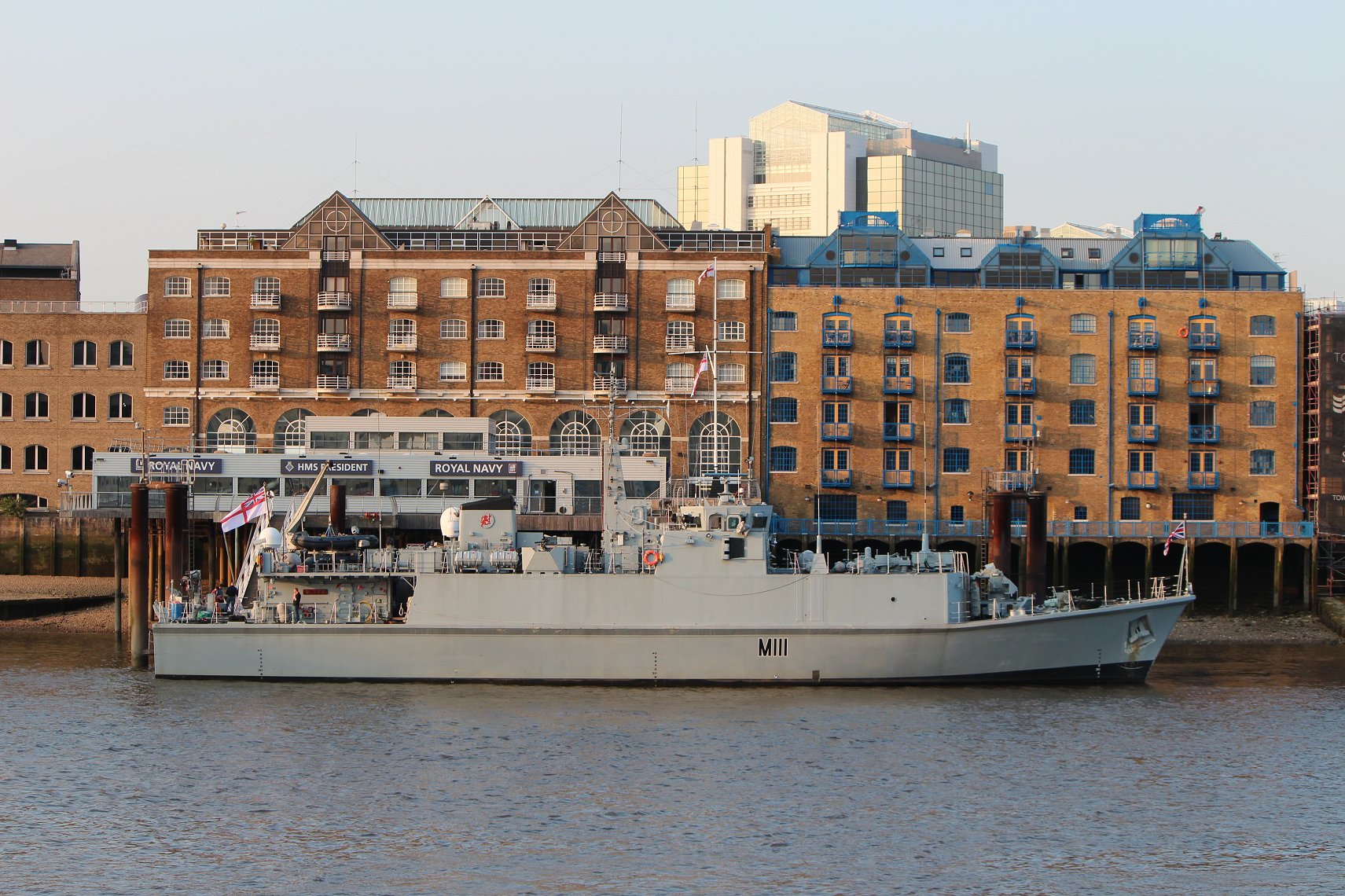 HMS President (shore establishment) - London