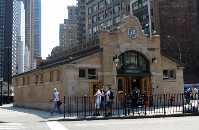 72nd Street Subway Control House & Entrance Building