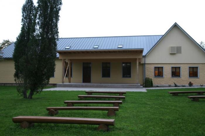 Mõniste Rahvamaja - Kuutsi | huvitav koht, rahvamaja / seltsimaja ...