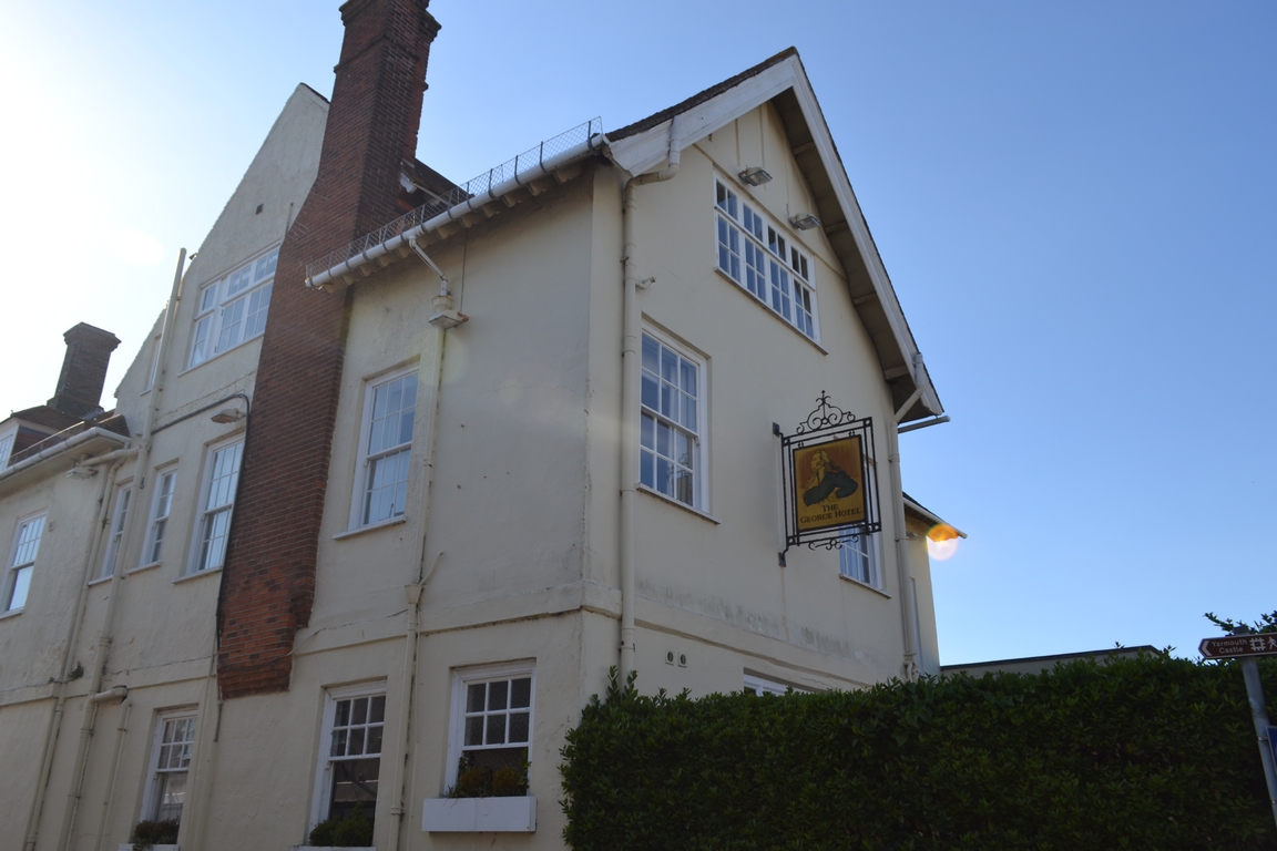 The George Hotel