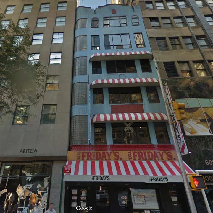 TGI Friday's Restaurant | Streamline Moderne (architecture)