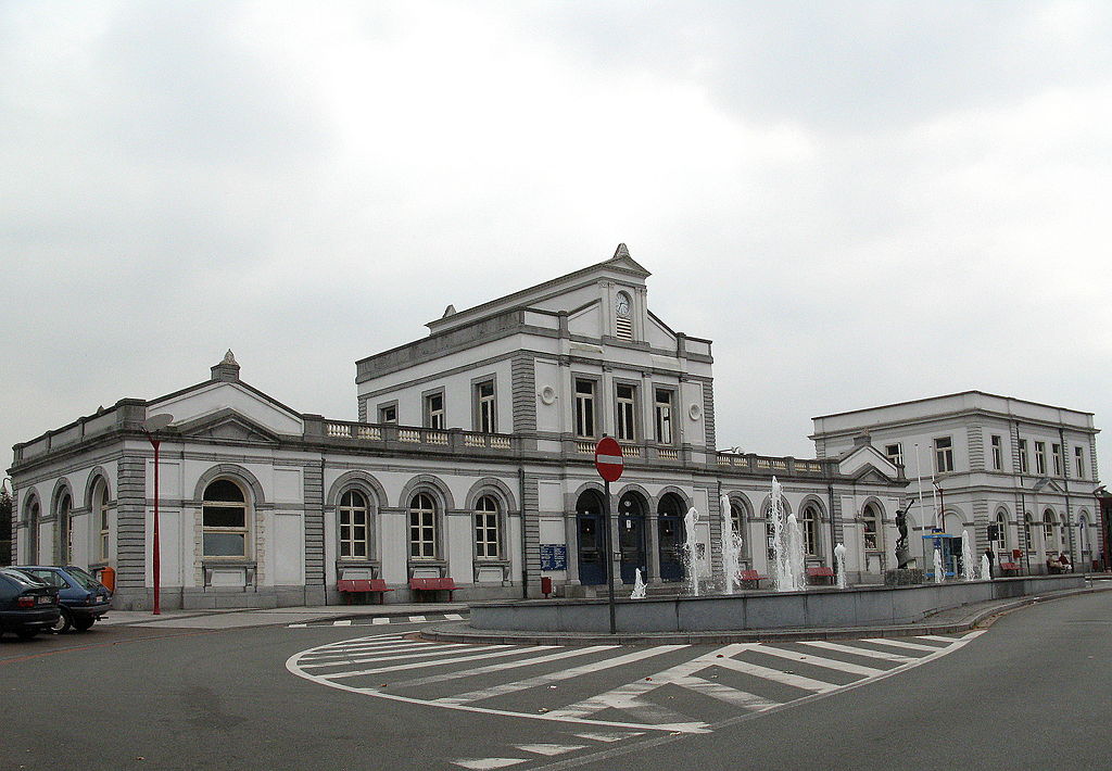 Ronse Railway Station - Ronse | train station, listed building ...