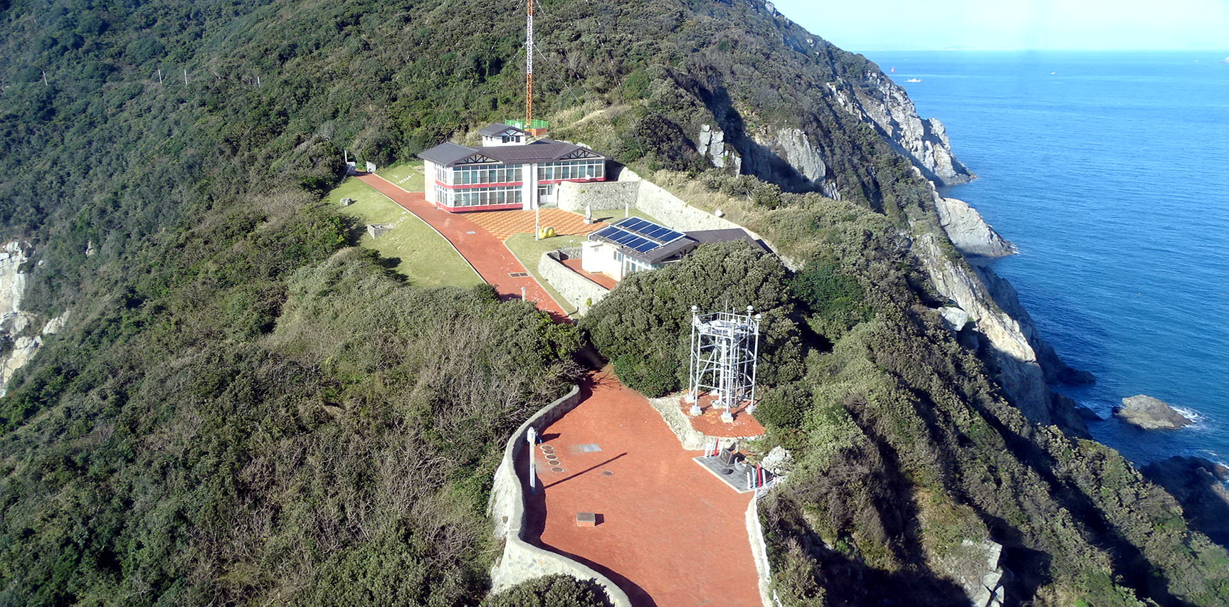 Geomundo Lighthouse Complex