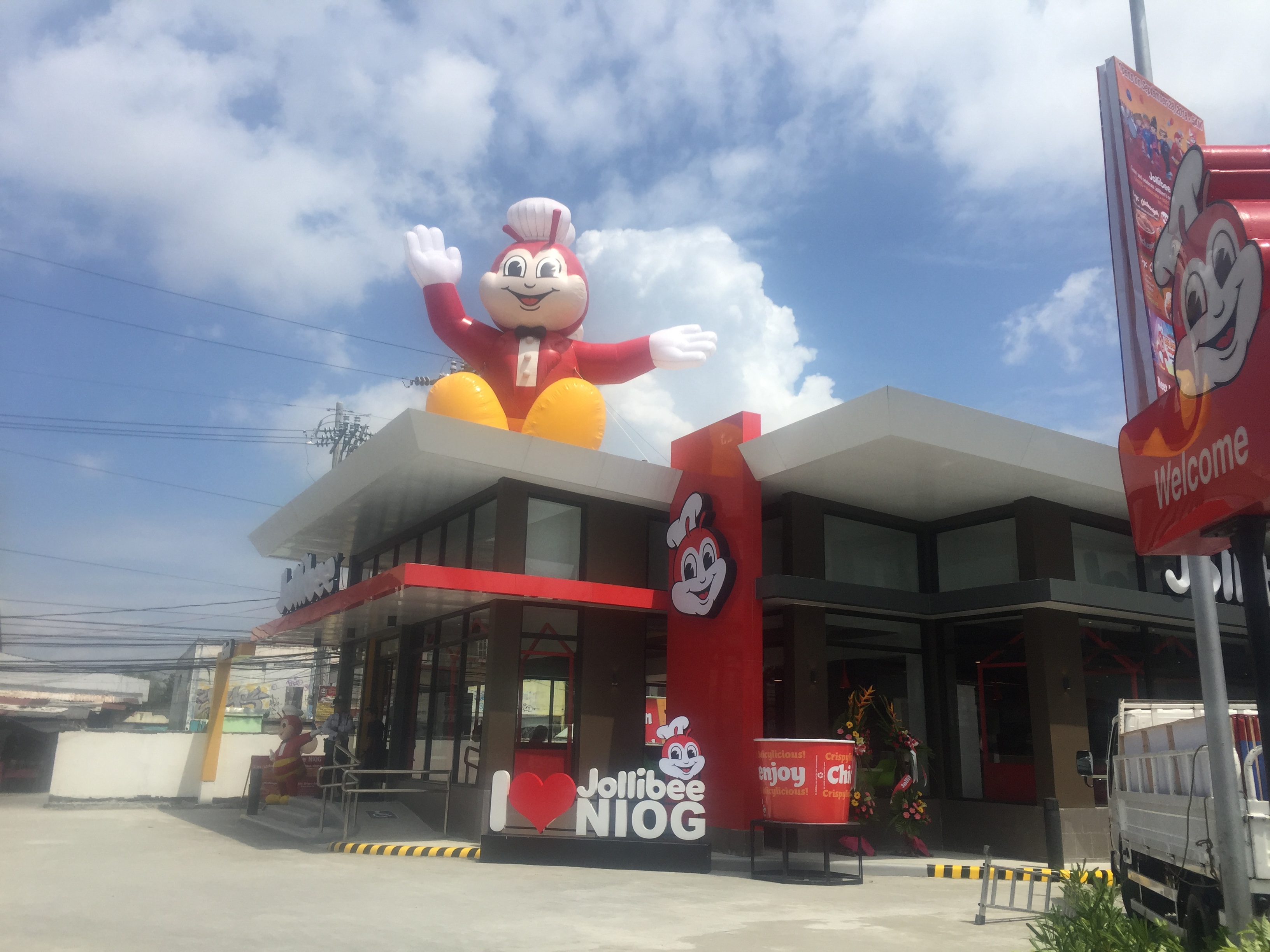 Jollibee - Niog - Bacoor