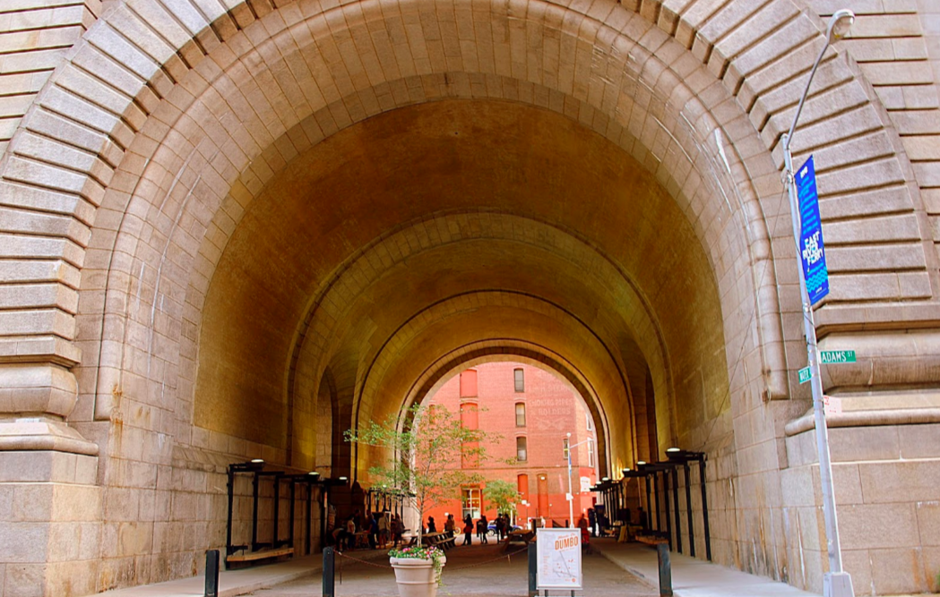 Manhattan Bridge Archway Plaza
