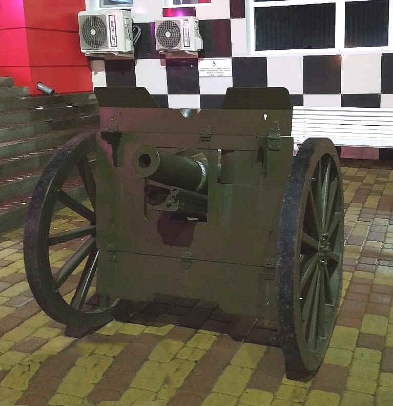76 mm regimental gun M1927 - Kamensk-Shakhtinsky