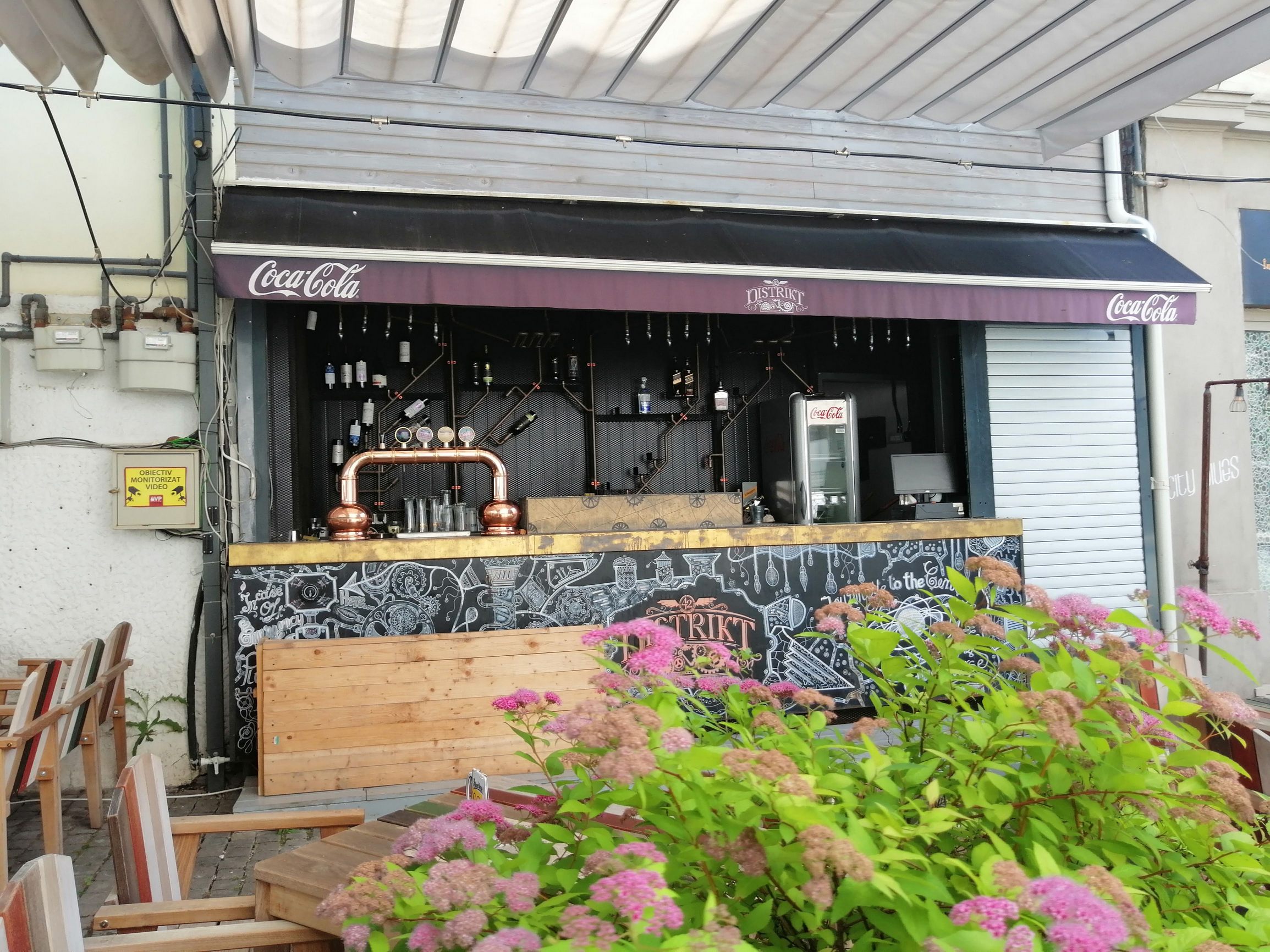 Distrikt 42 - Bucureşti | restaurant, tavern (en)