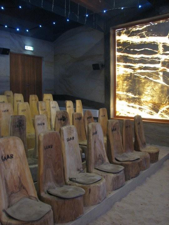 Piusa koobaste muuseum