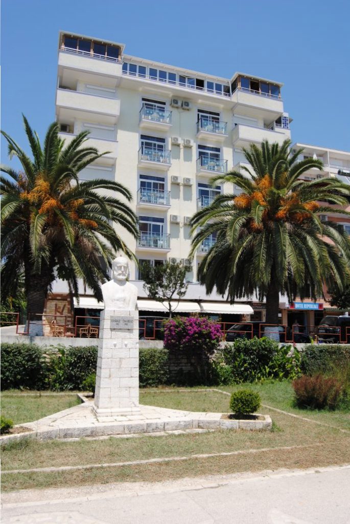 Hasan Tahsini - Sarandë