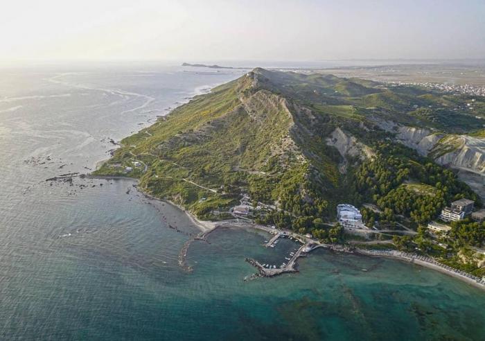 New yacht port area Currila