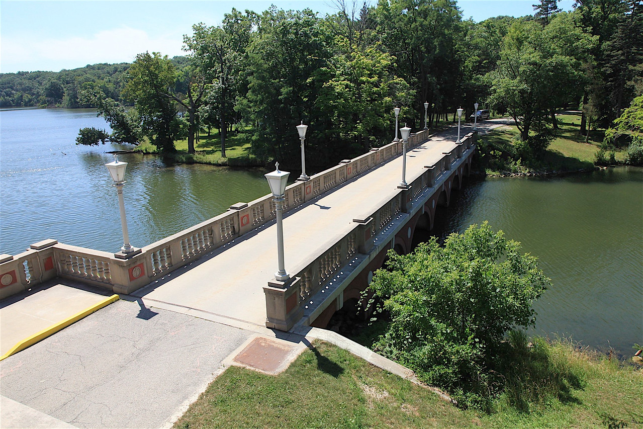 St. Mary's Lake Traverse Bridge - Mundelein, Illinois