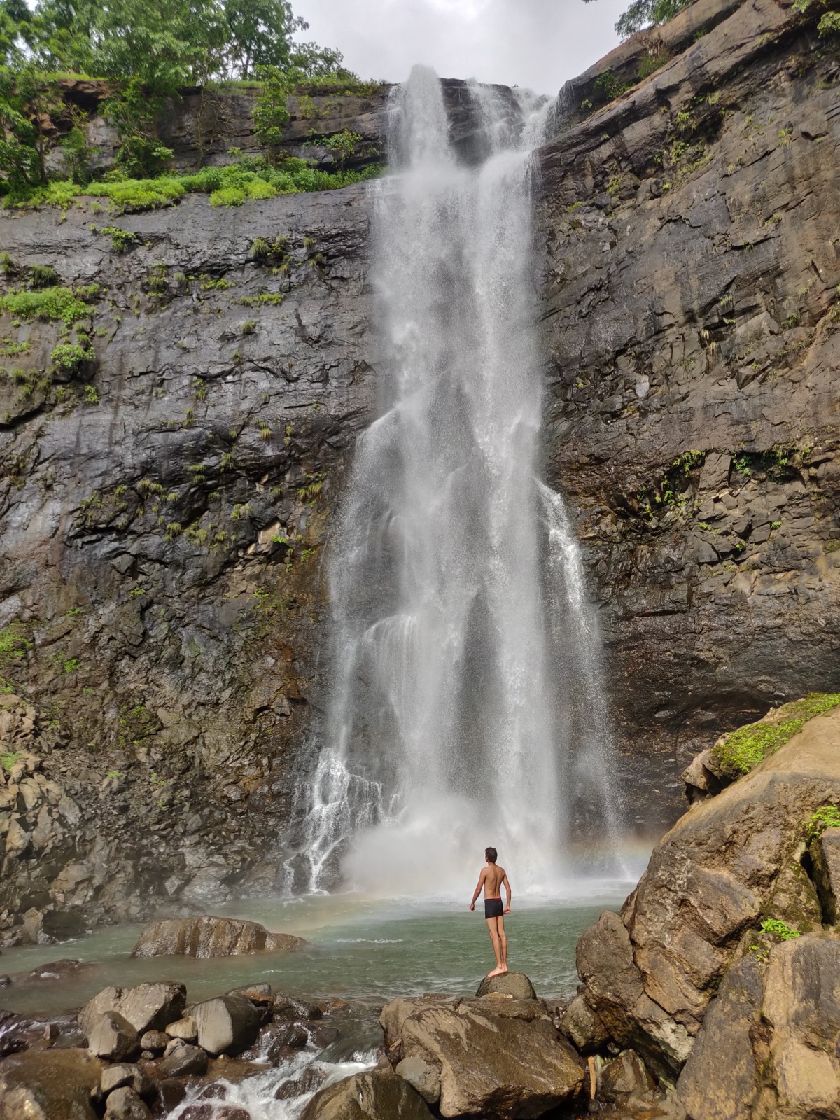 Sandshi waterfall